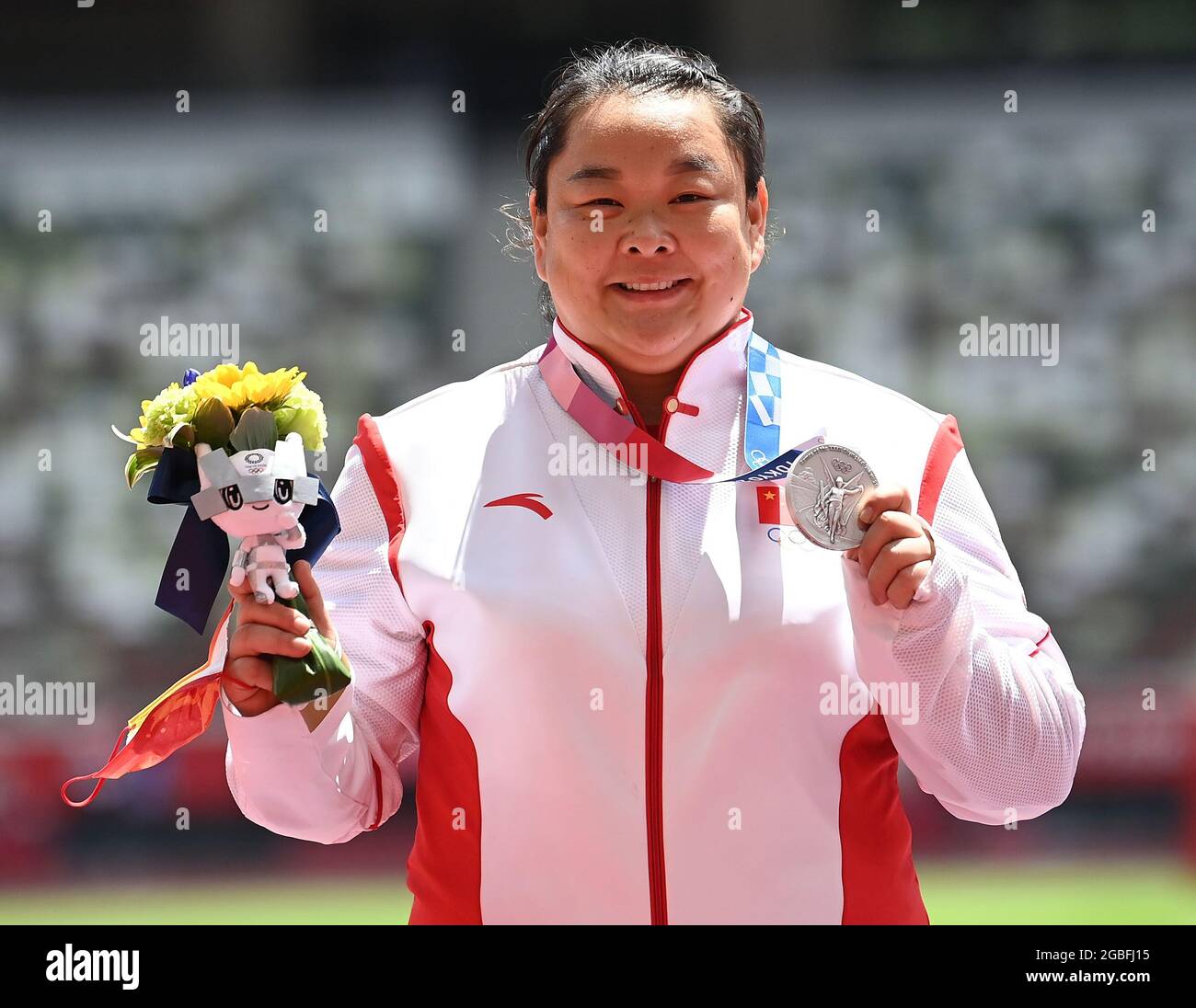 Tokyo, Japan. 4th Aug, 2021. Silver medalist Wang Zheng of China reacts ...