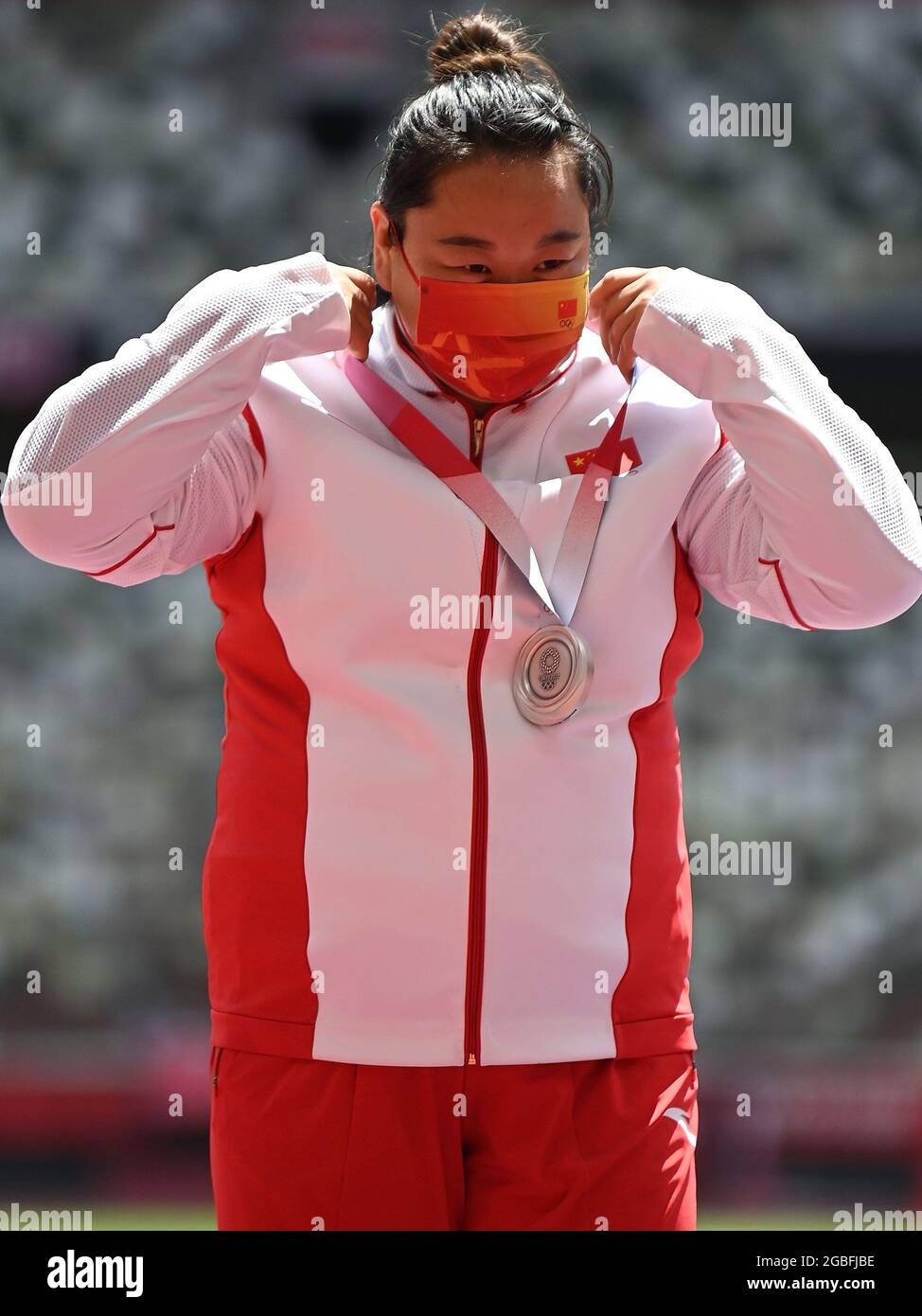 Tokyo, Japan. 4th Aug, 2021. Silver medalist Wang Zheng of China reacts ...
