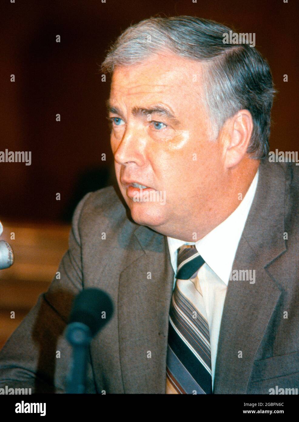 Lisa frank murkowski hi-res stock photography and images - Alamy