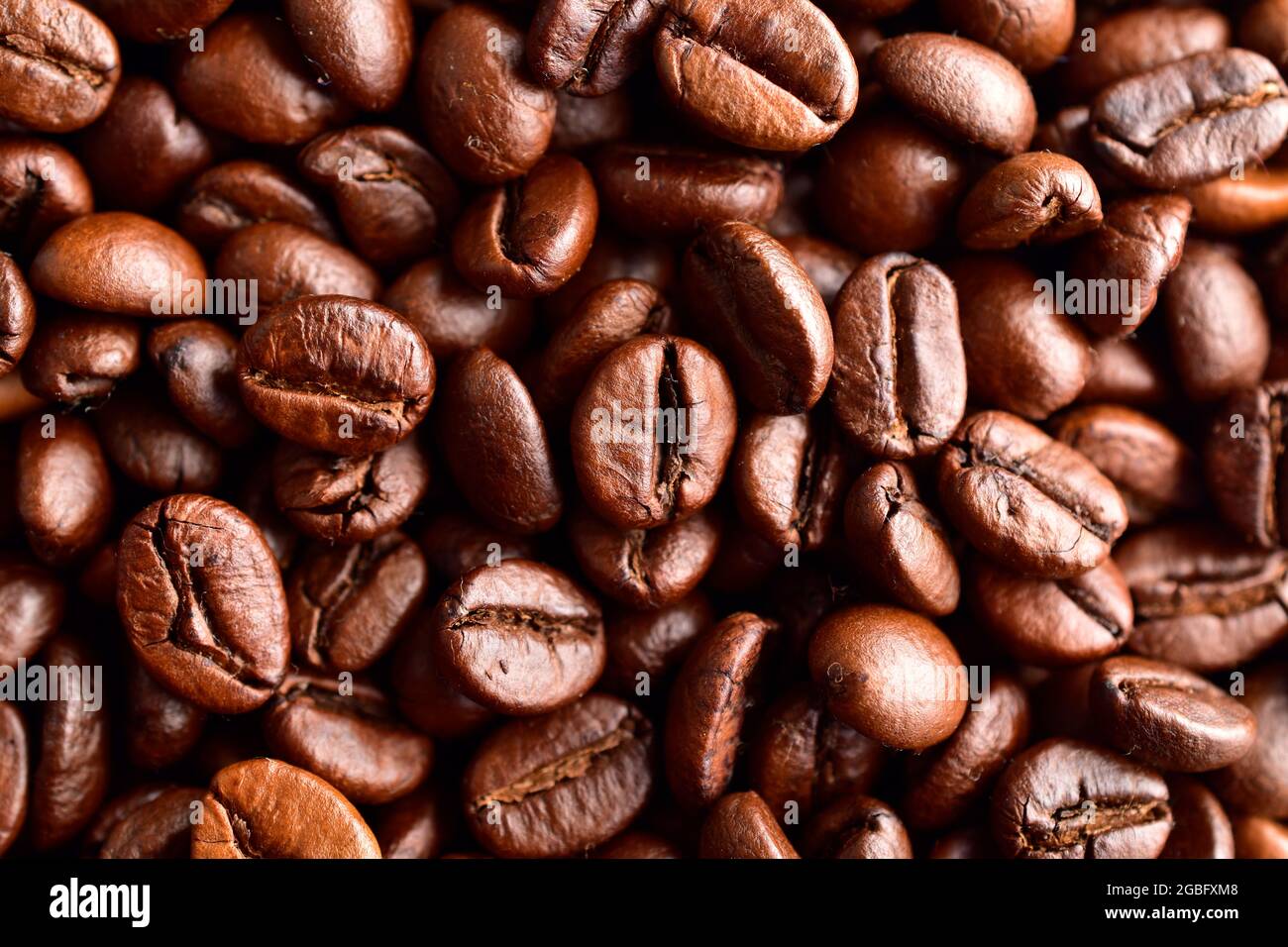 Top View Of Roasted Coffee Beans, Coffee Bean Texture Stock Photo - Alamy
