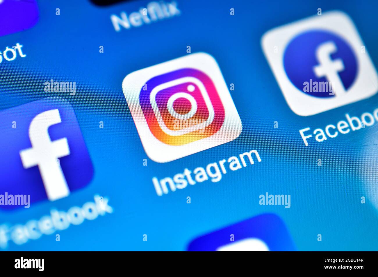 Instagram smartphone app logo hi-res stock photography and images - Alamy