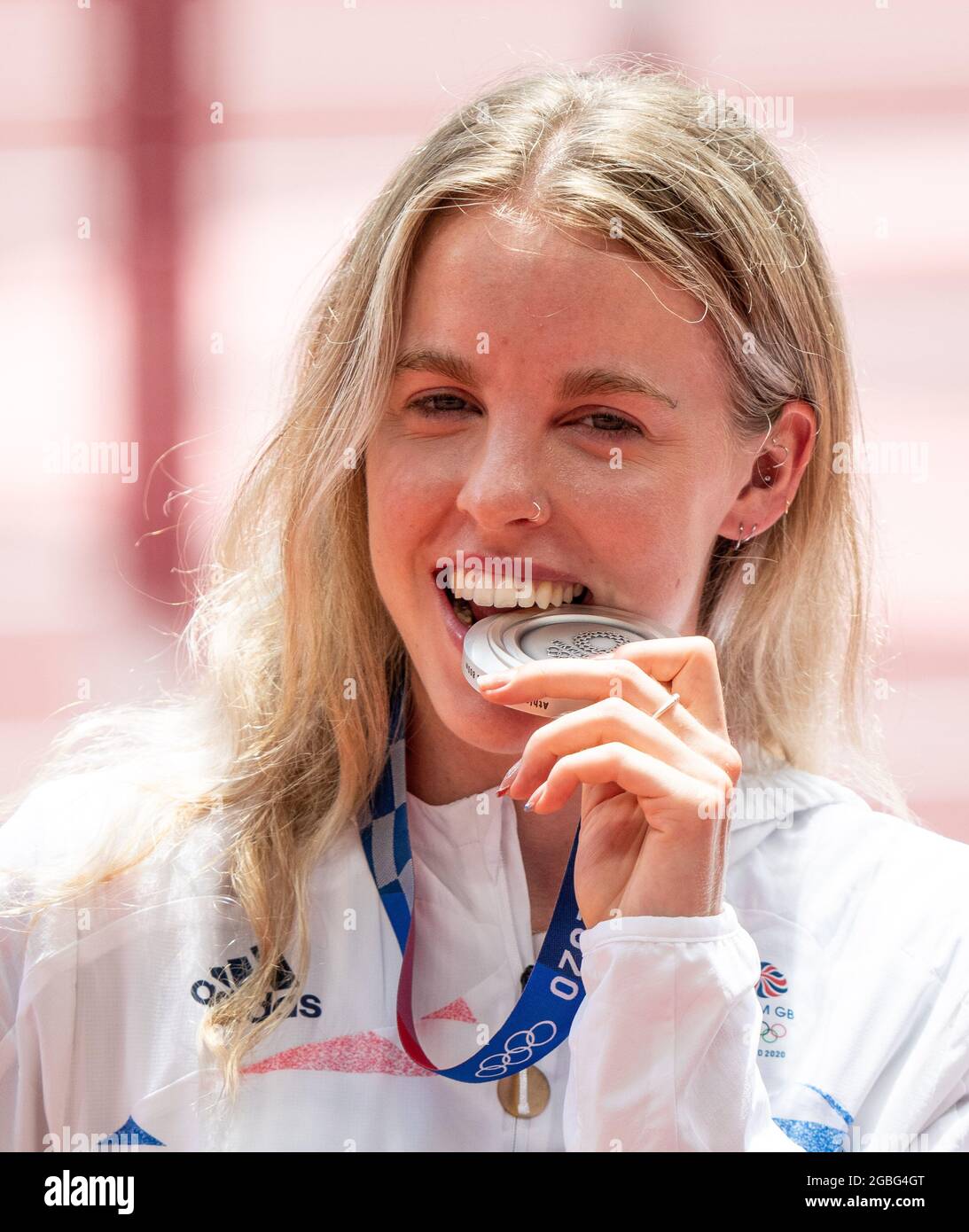 Keely hodgkinson hi-res stock photography and images - Alamy