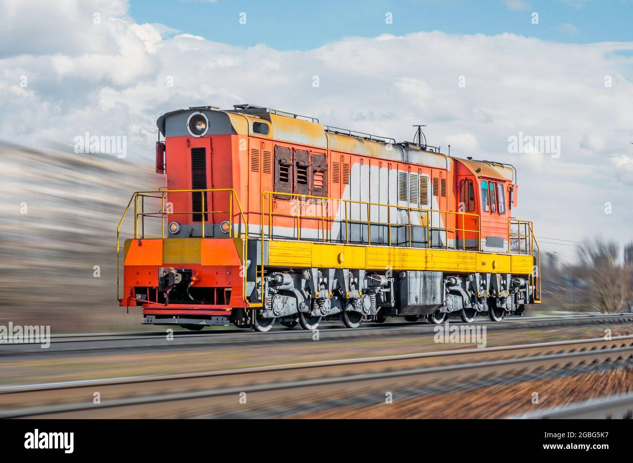 Empty oil train hi-res stock photography and images - Alamy