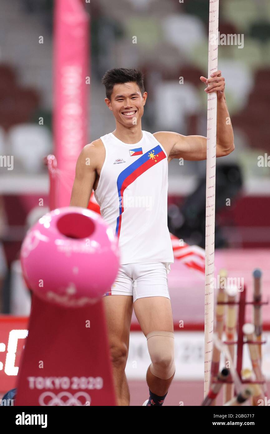 Ernest obiena hi-res stock photography and images - Alamy