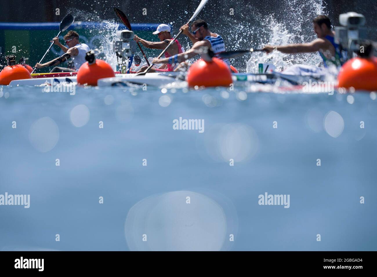 Tokyo, Japan. 4th Aug, 2021. Participants compete during the canoe ...