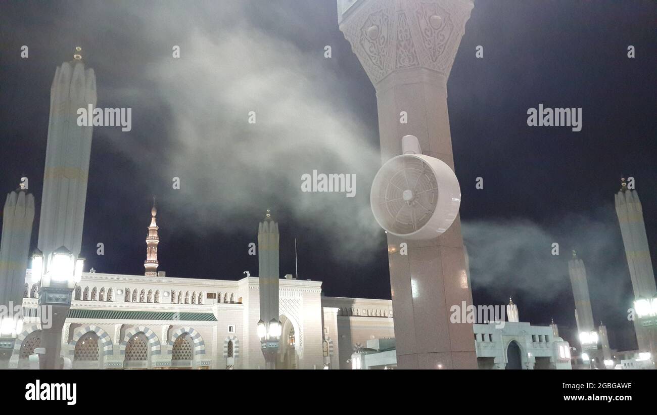 Journey to Hajj in holy Mecca 2013, high quality photo. High quality ...