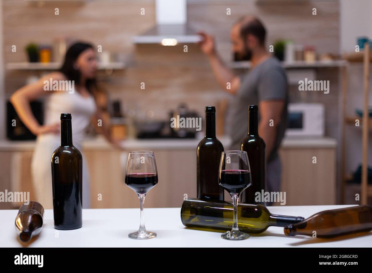 Drunk people hi-res stock photography and images - Alamy