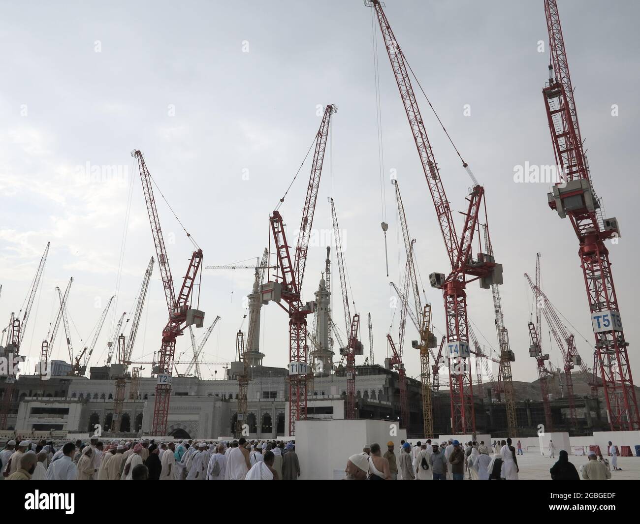 Journey to Hajj in holy Mecca 2013, high quality photo. High quality ...