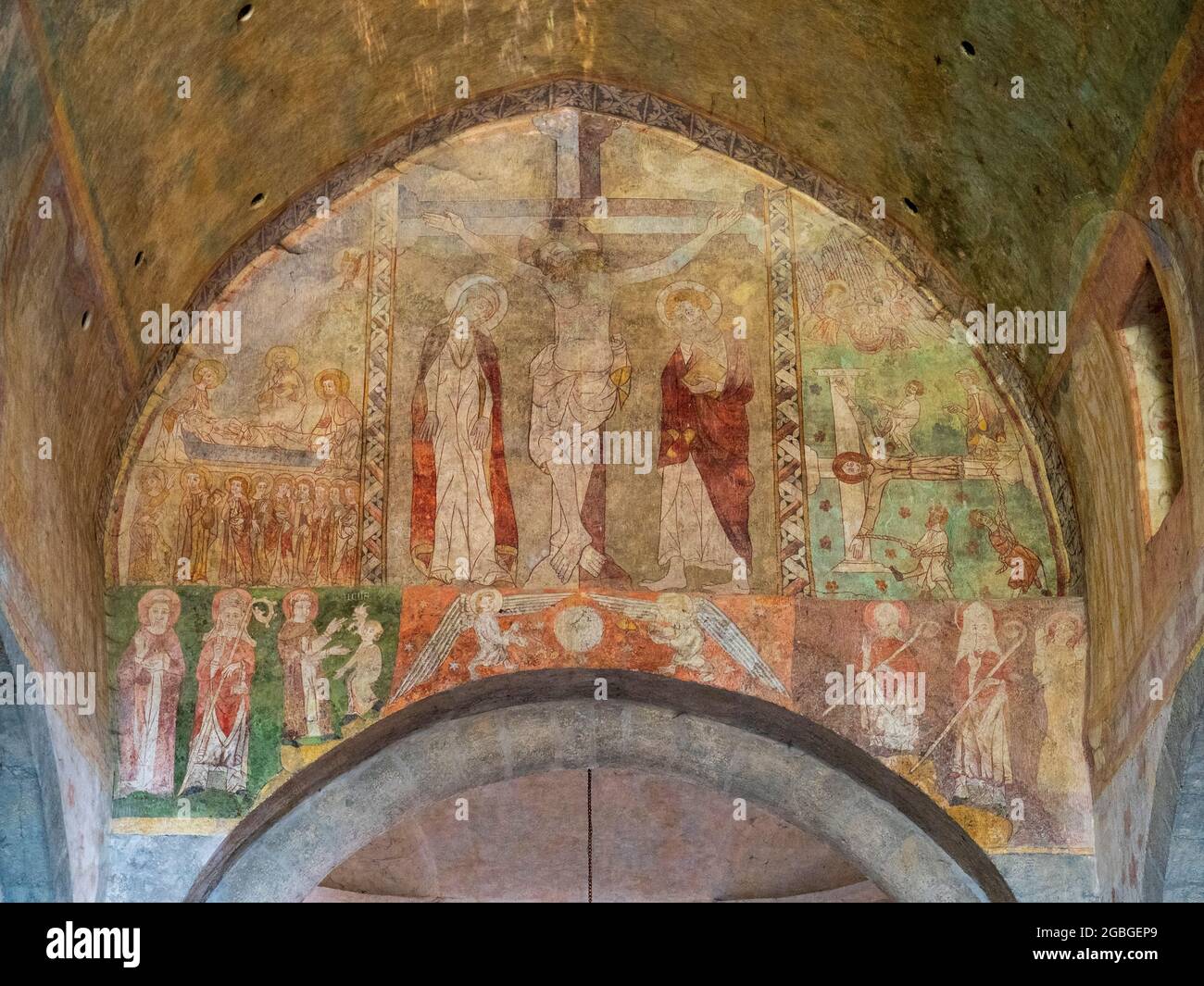 Polychrome painting (painted in the 14th century) on the triumphal arch ...