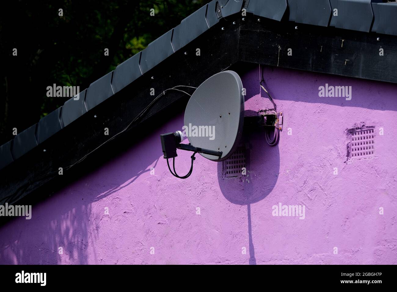 Strong colour hi-res stock photography and images - Alamy