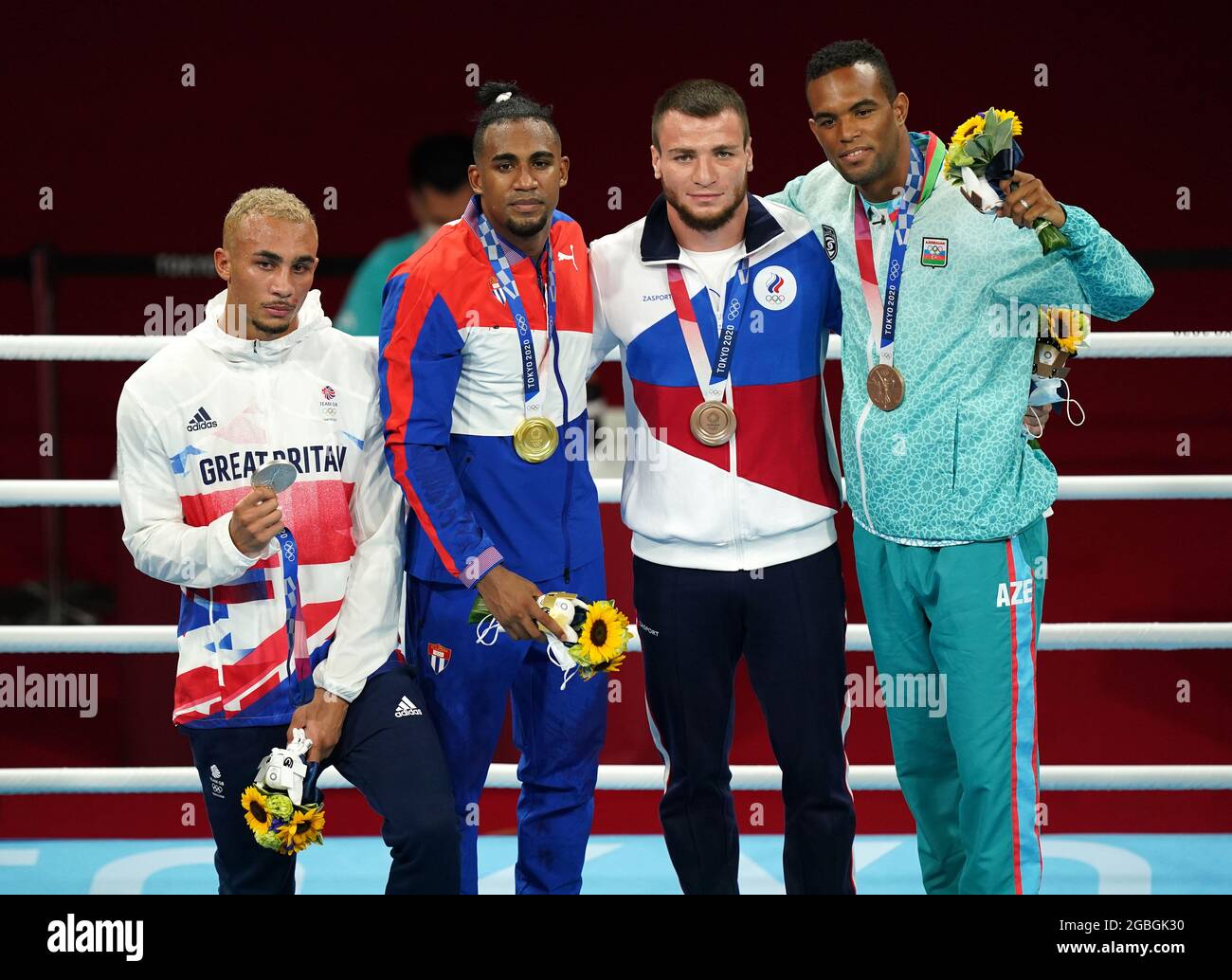 Boxing podium gold silver bronze hi-res stock photography and images ...