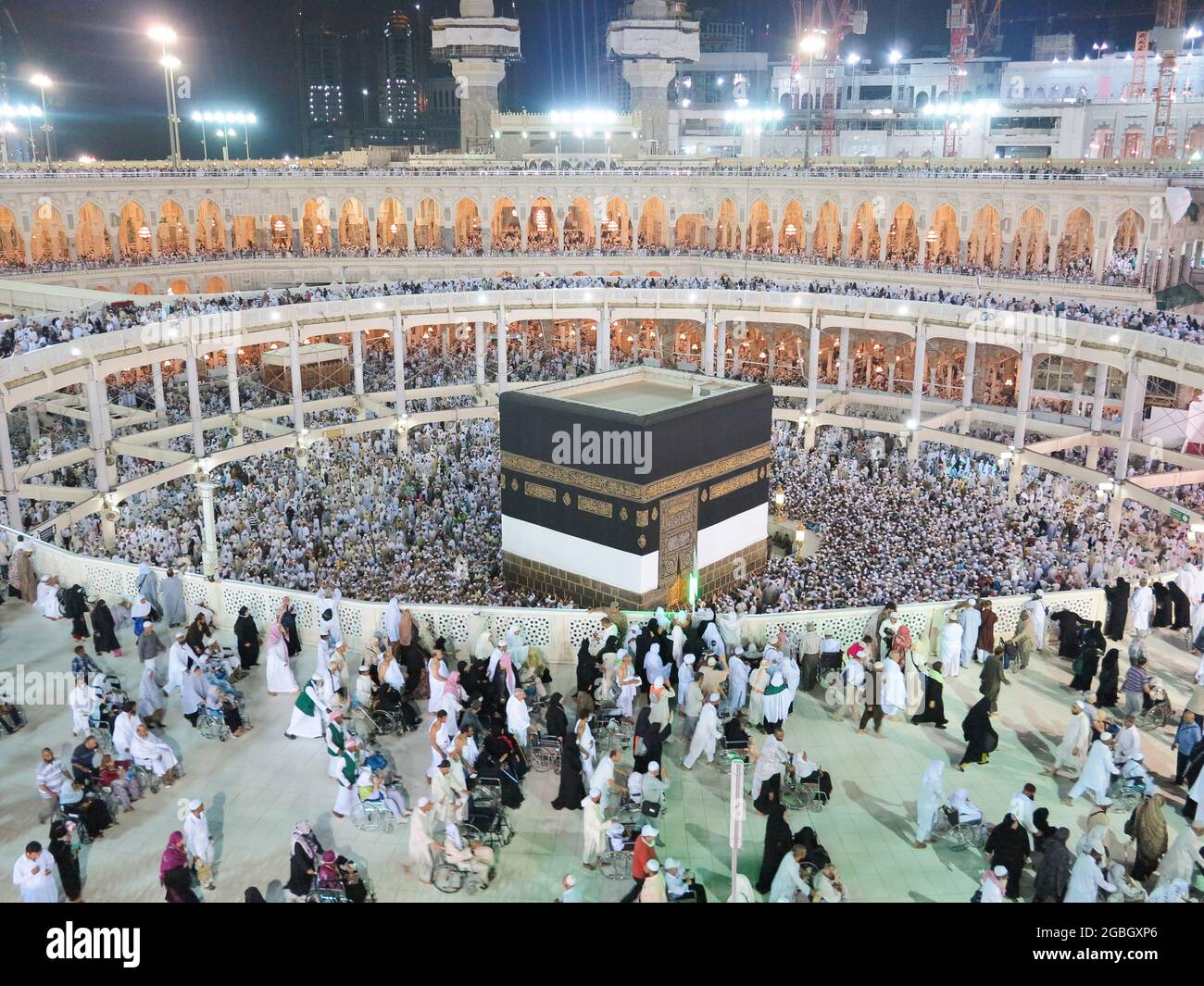 Journey to Hajj in holy Mecca 2013, high quality photo. High quality ...