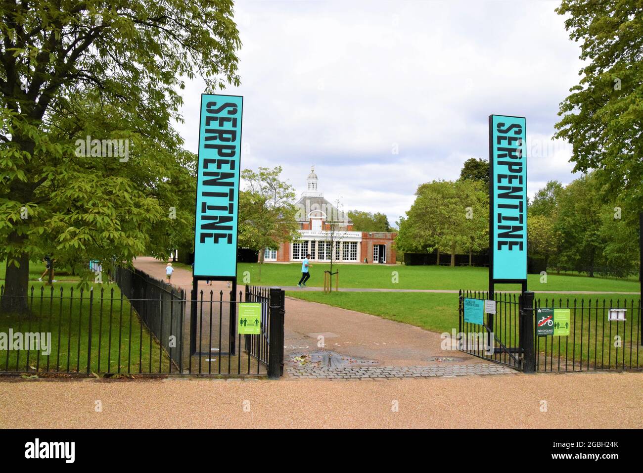 Serpentine Gallery, Kensington Gardens, London, UK Stock Photo - Alamy