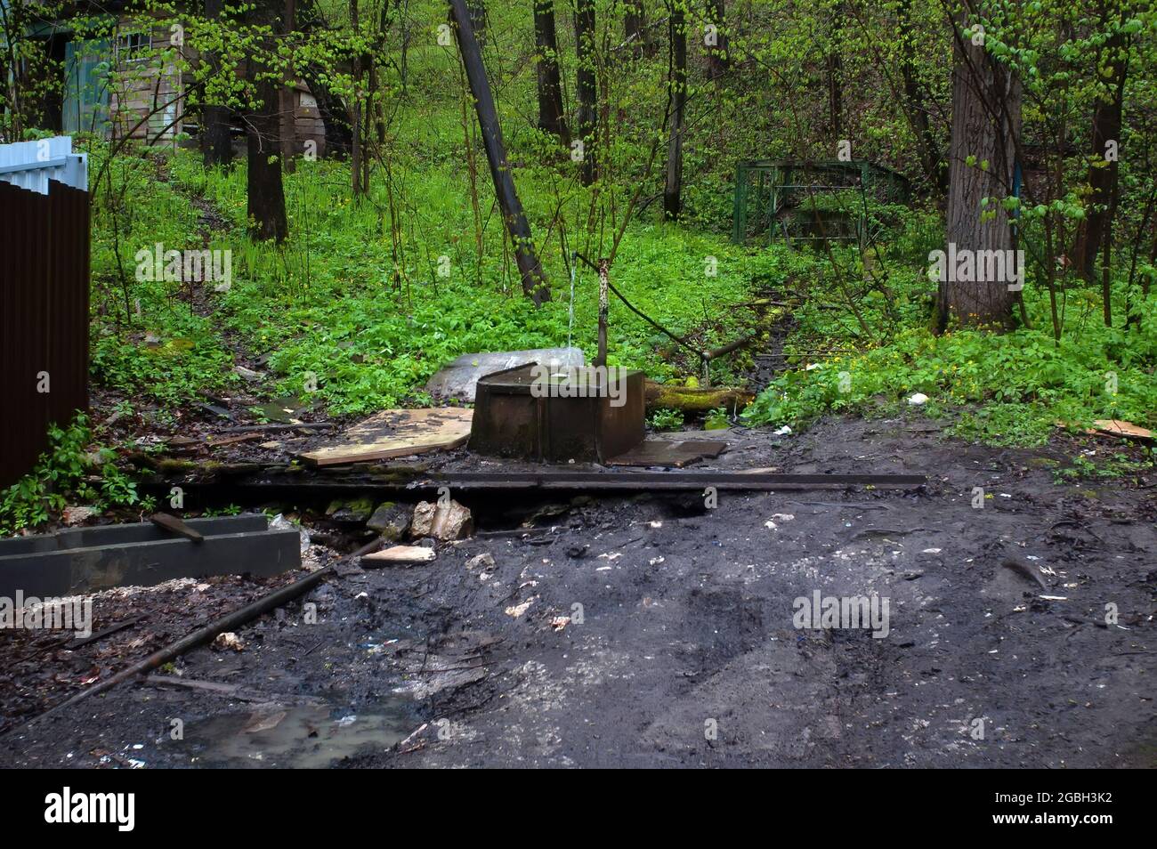 Water source mountain hiking hi-res stock photography and images - Alamy