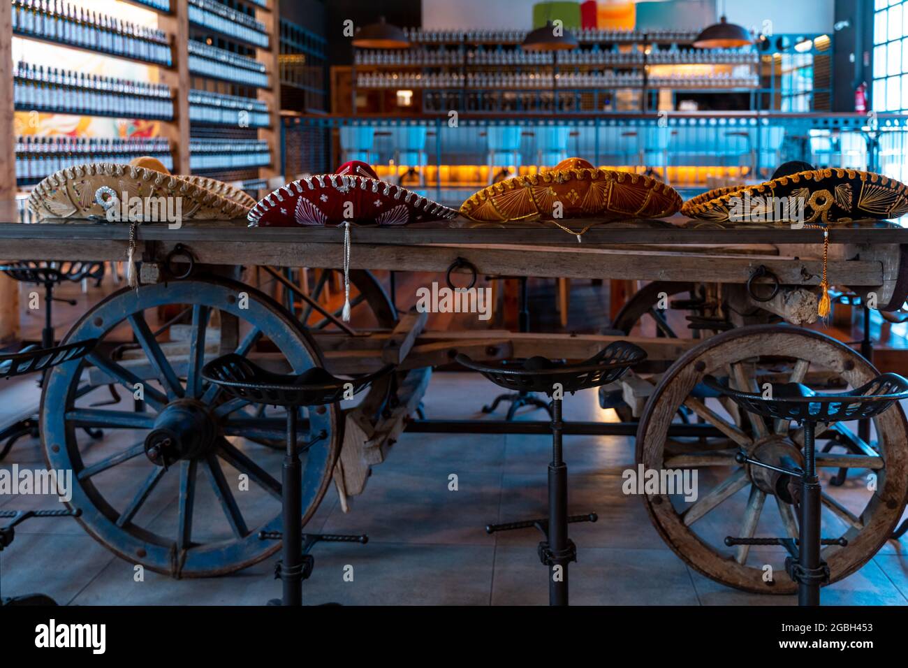 Sombreros vintage hi-res stock photography and images - Alamy