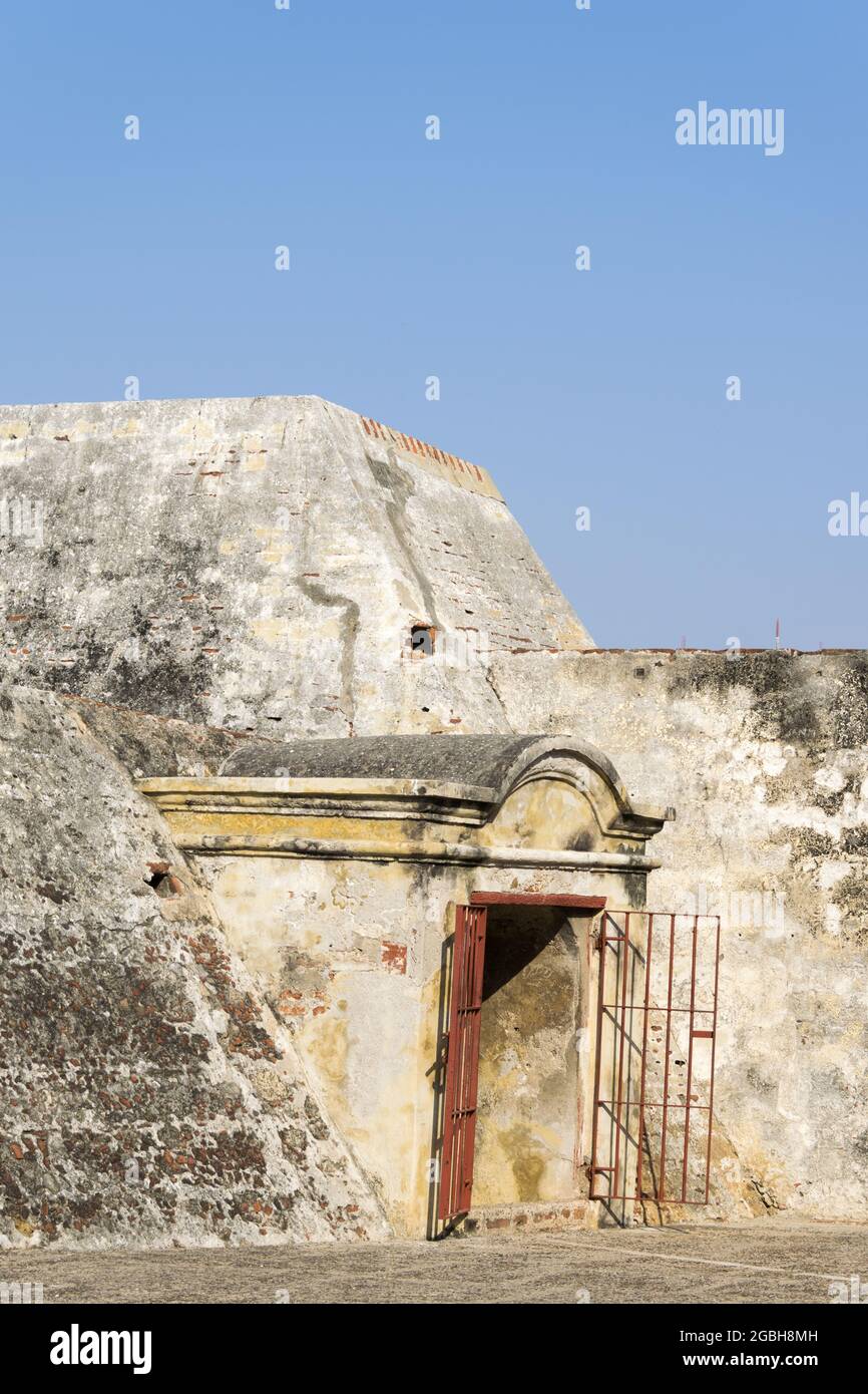 Castillo de San Felipe de Barajas Spanish Fort in Cartagena Colombia ...
