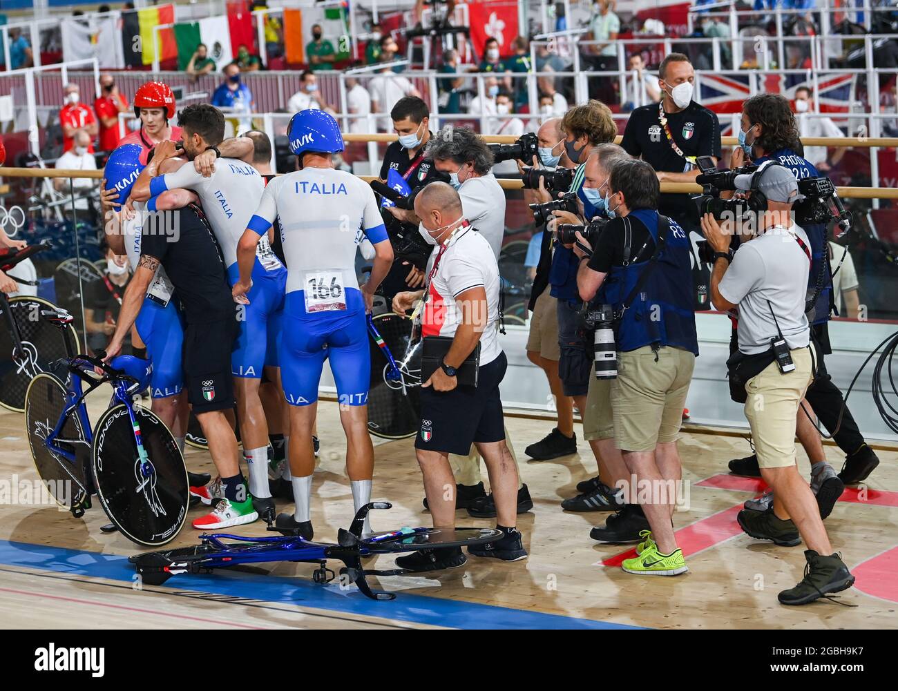 Izu, Japan. 04th Aug, 2021. Cycling: Olympics, track cycling, team ...