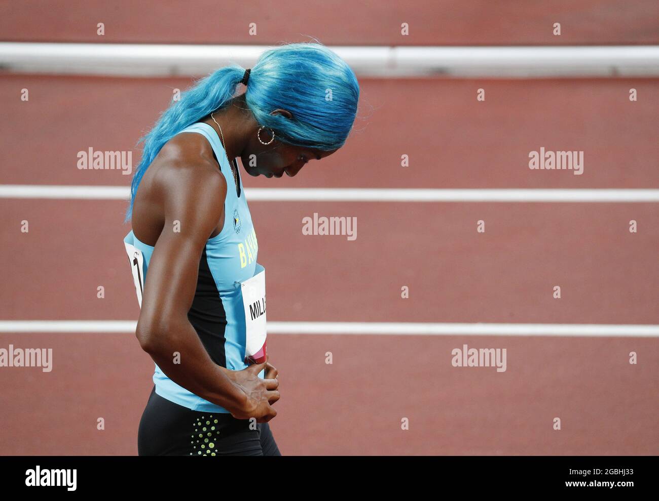 Bahamas shaunae miller reacts hi-res stock photography and images - Alamy