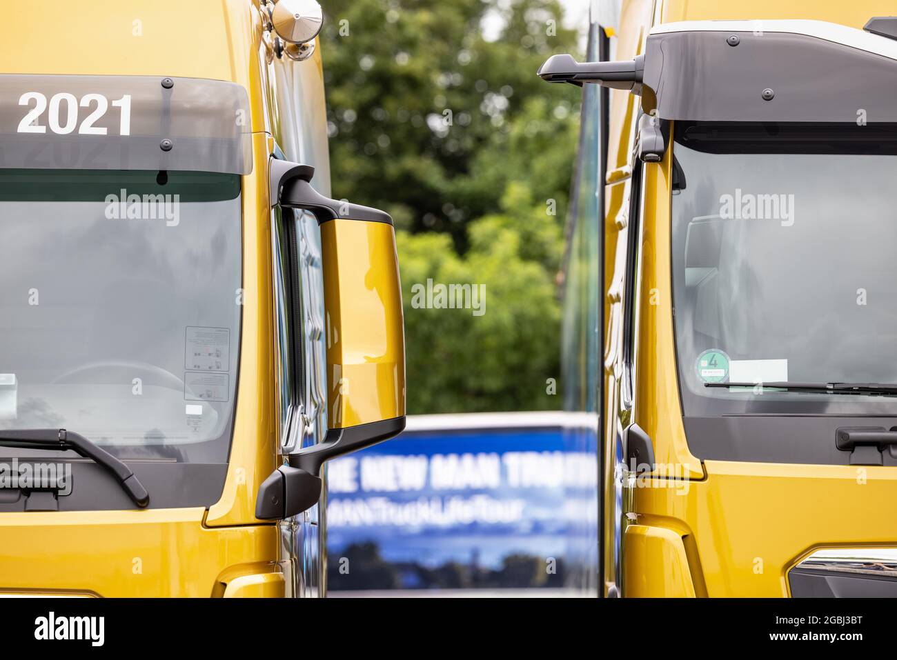 Optiview hi-res stock photography and images - Alamy