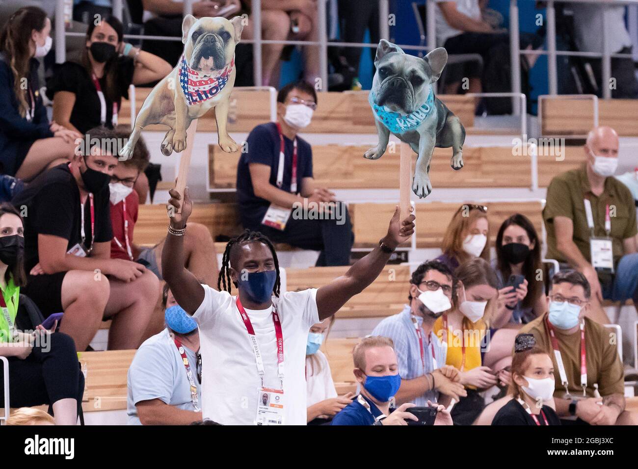 Simone biles 2021 hi-res stock photography and images - Alamy