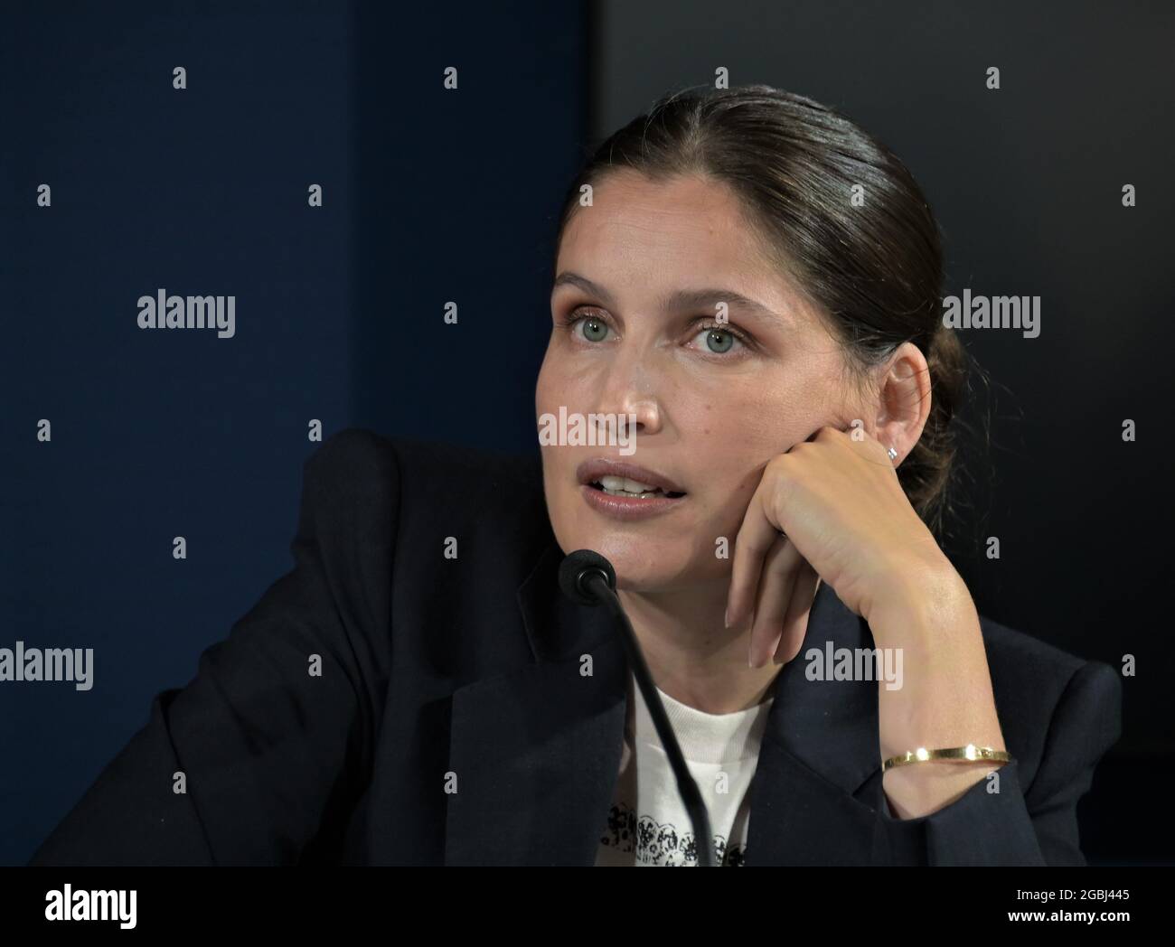 Laetitia caste hi-res stock photography and images - Alamy