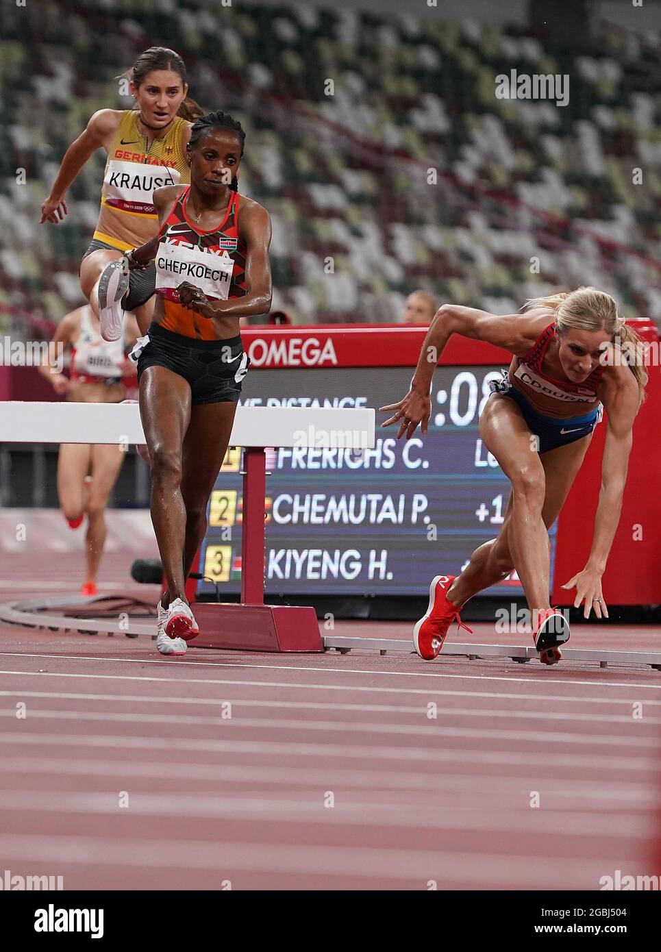 Tokyo, Japan. 4th Aug, 2021. Courtney Frerichs (R) of the United States ...