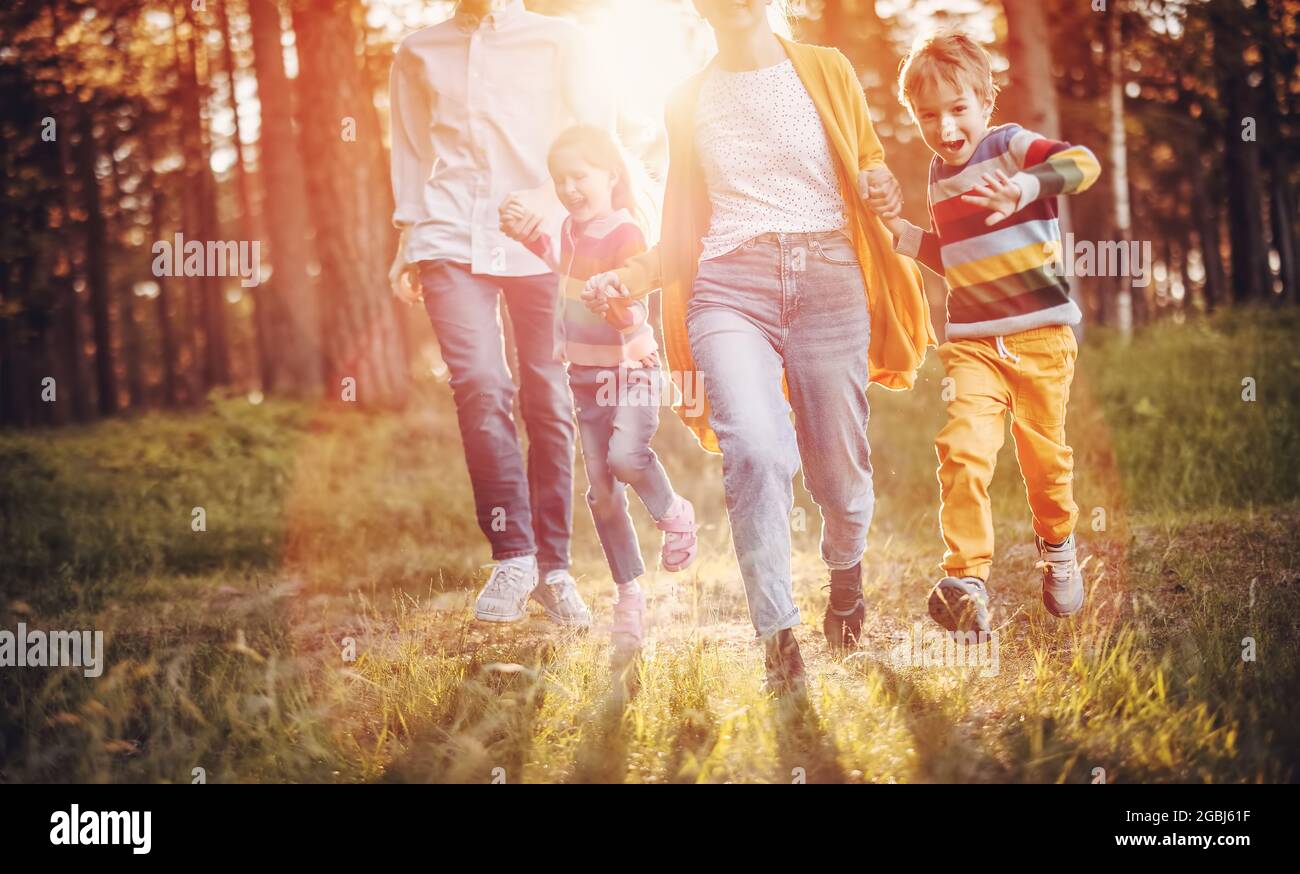 Family jump sun hi-res stock photography and images - Alamy