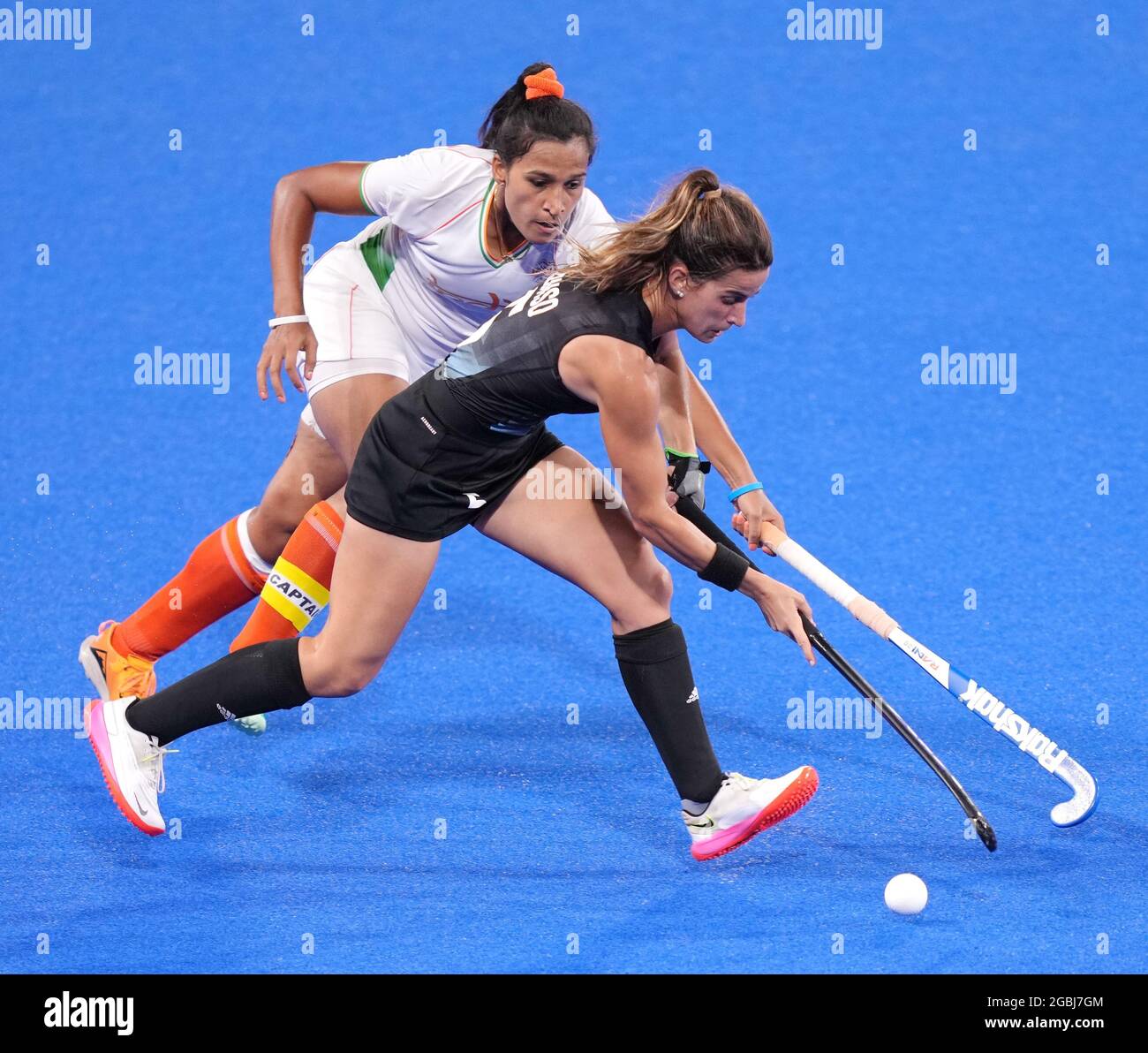 Tokyo, Japan. 4th Aug, 2021. Agostina Alonso (front) of Argentina ...