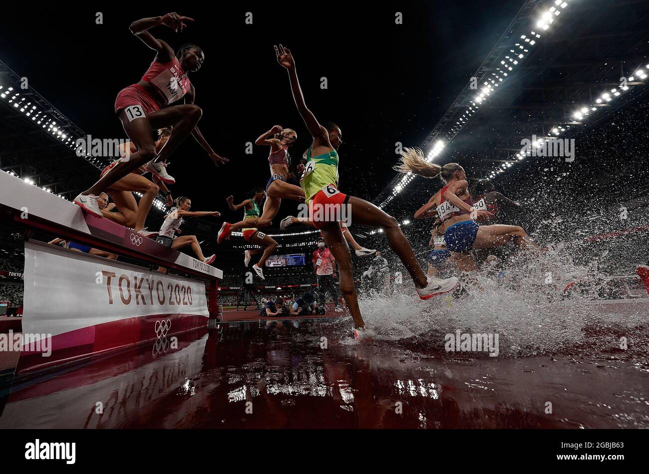 Tokyo, Japan. 4th Aug, 2021. Athletes compete during the women's 3000m ...