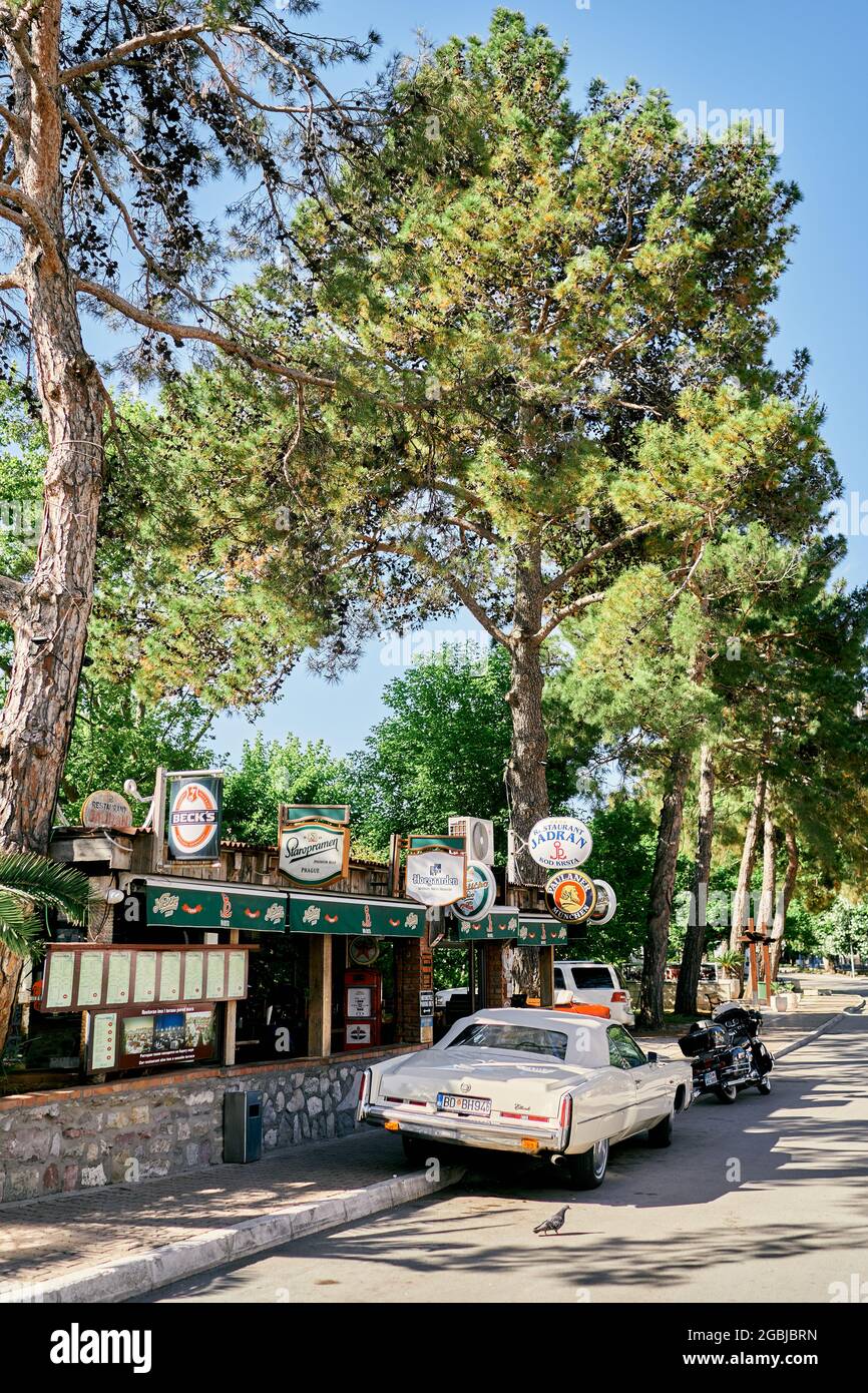 Car park refreshments hi-res stock photography and images - Alamy