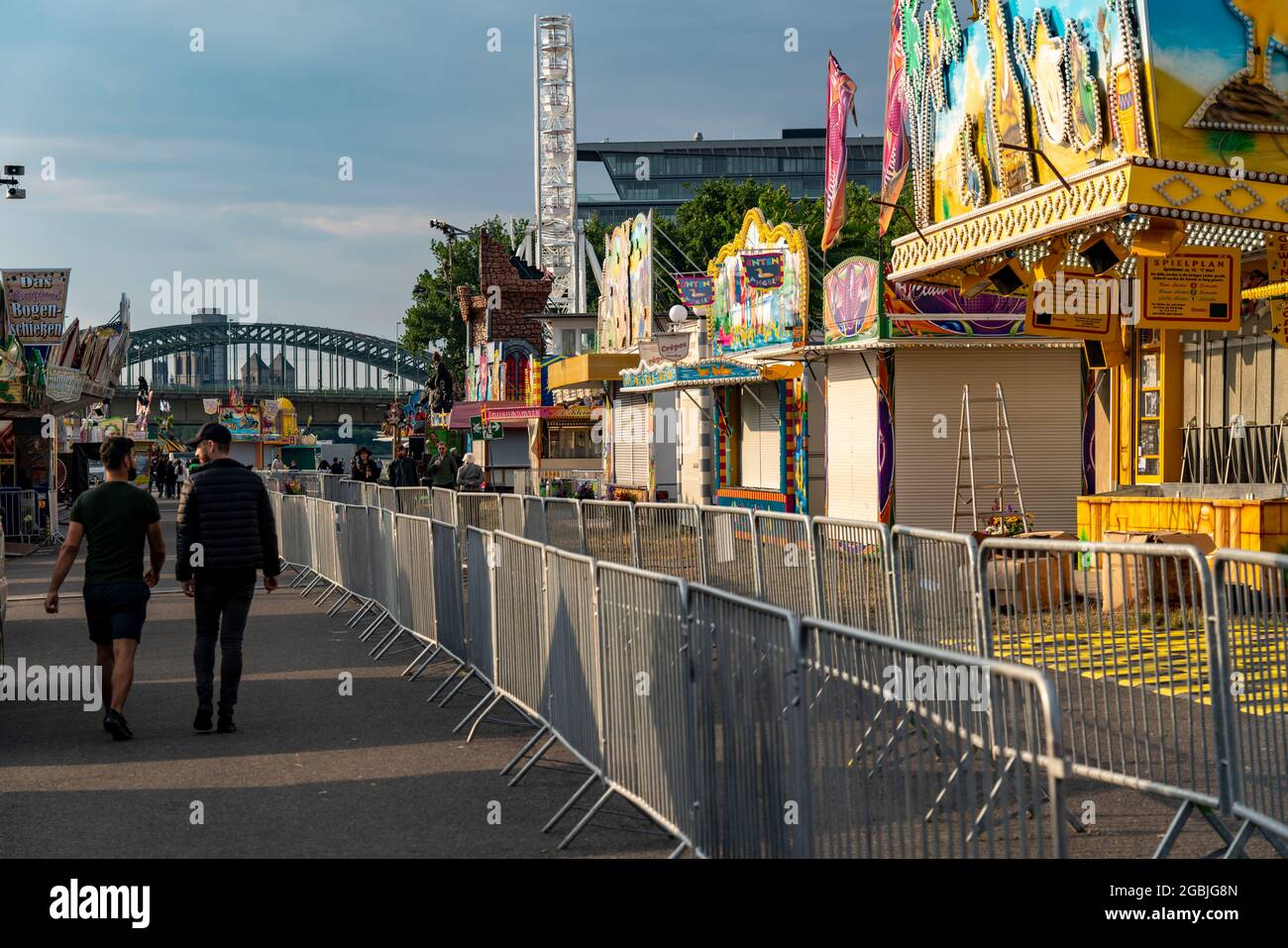 Temporary theme park hi-res stock photography and images - Alamy