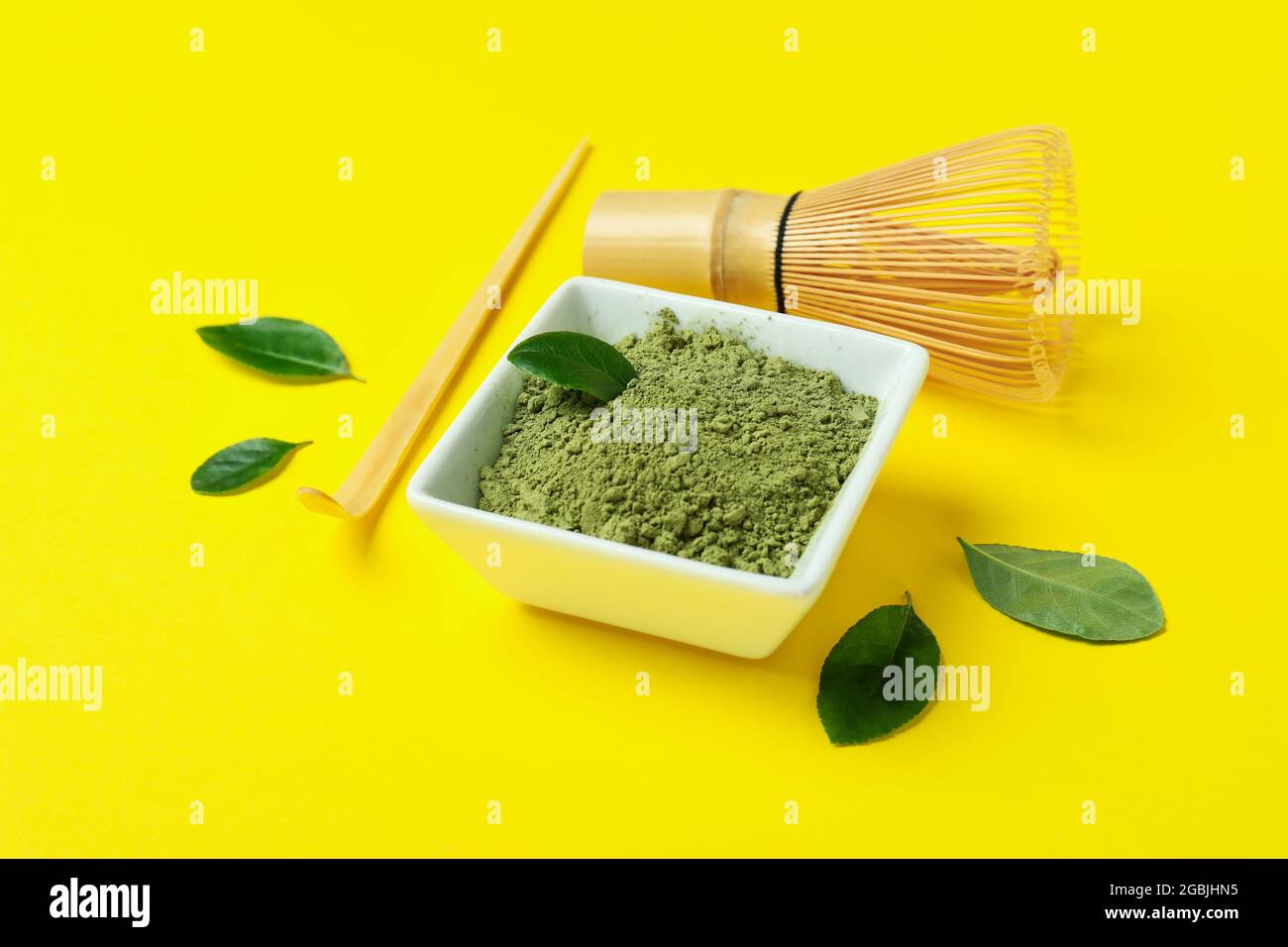 Yellow matcha hi-res stock photography and images - Alamy