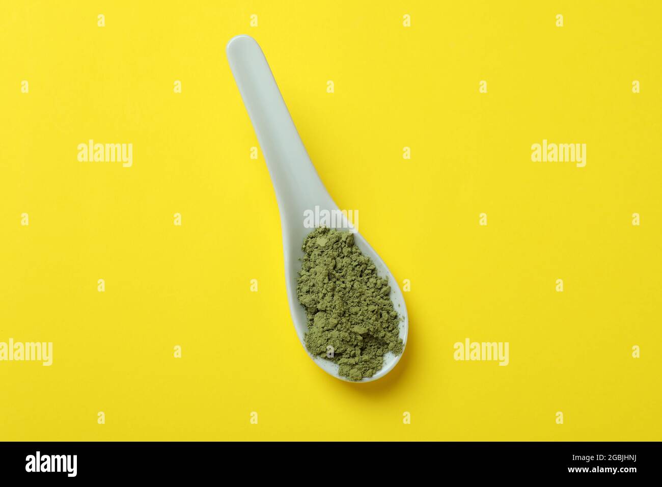 Yellow matcha hi-res stock photography and images - Alamy