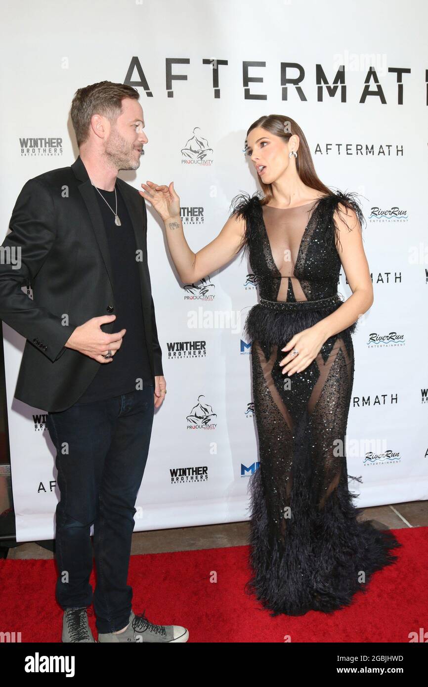 Los Angeles, CA. 3rd Aug, 2021. Shawn Ashmore, Ashley Greene at ...