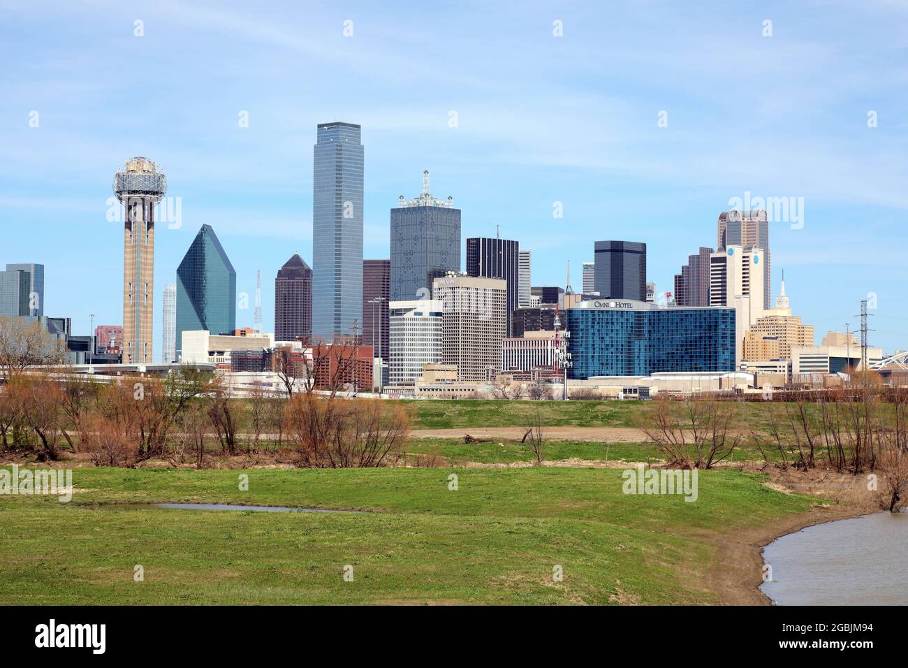 Dallas skyline hi-res stock photography and images - Alamy