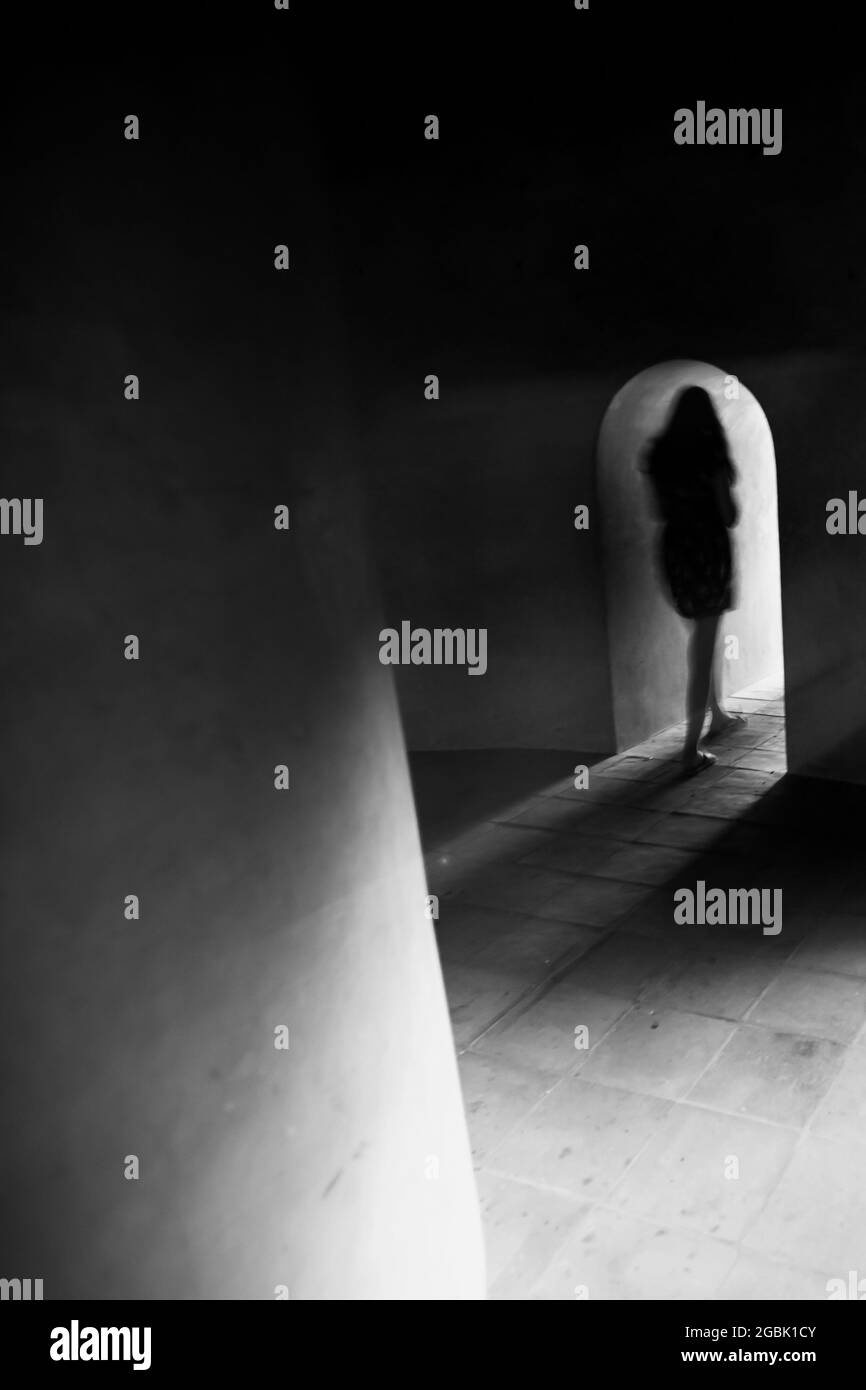 Dark spooky tunnel in Black and White Stock Photos & Images - Alamy