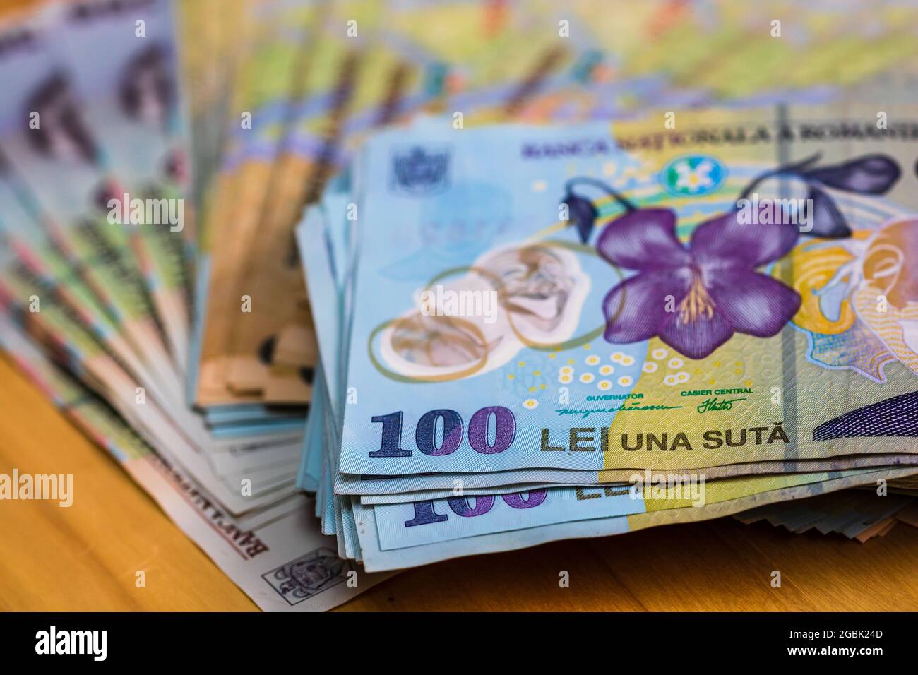 detail of LEI banknotes. Staks of Romanian LEI banknotes Stock Photo ...