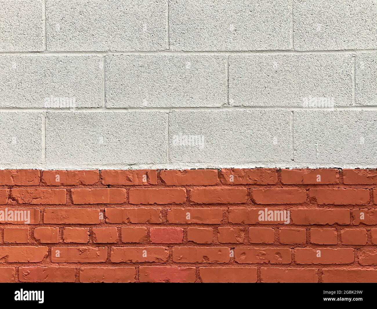 Empty concrete brick house hi-res stock photography and images - Alamy
