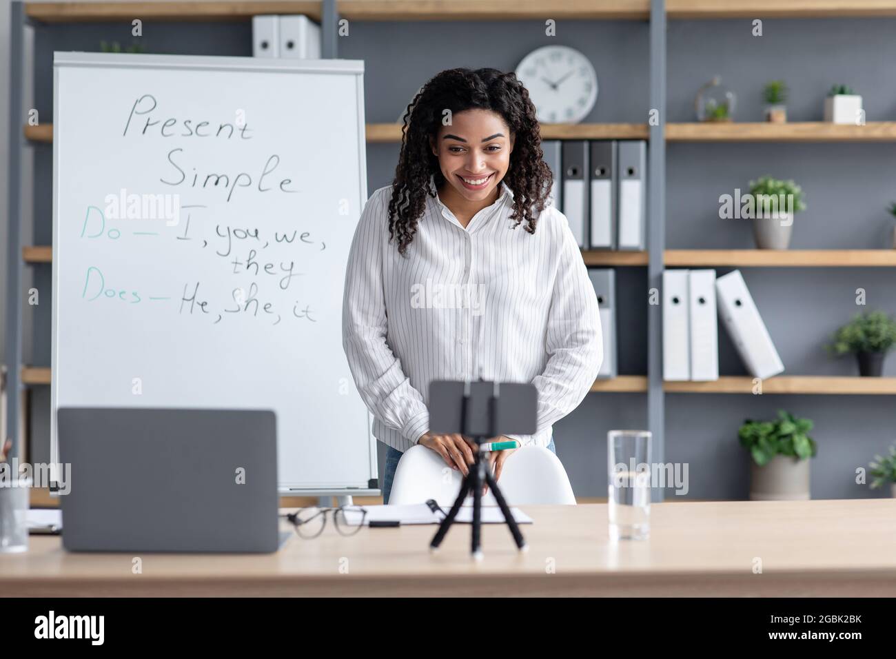 Zoom online teaching store