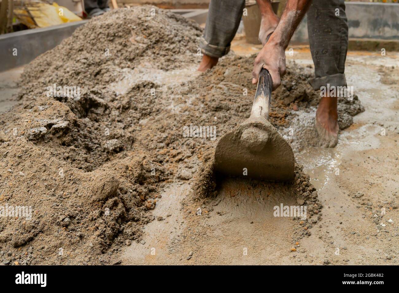 Indian shovel hi-res stock photography and images - Alamy