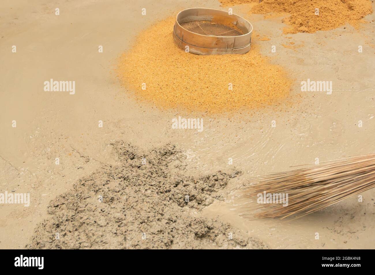 Indian construction labour separated sand and gravel manually using a ...