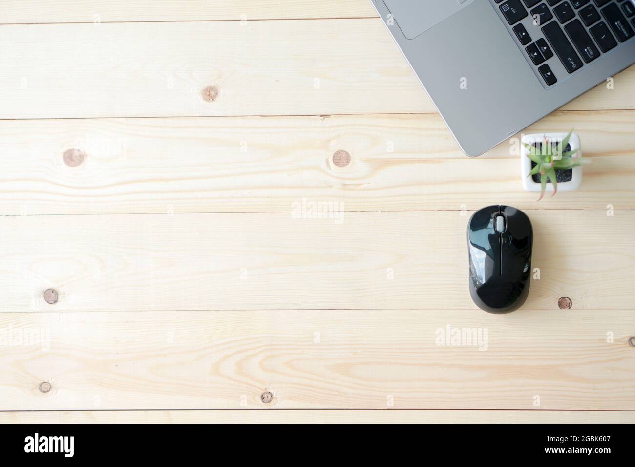 Above view desktop workstation hi-res stock photography and images - Alamy
