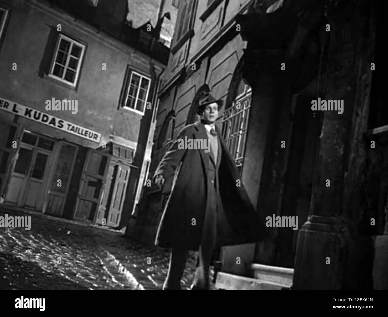 The third man film stills hi-res stock photography and images - Alamy