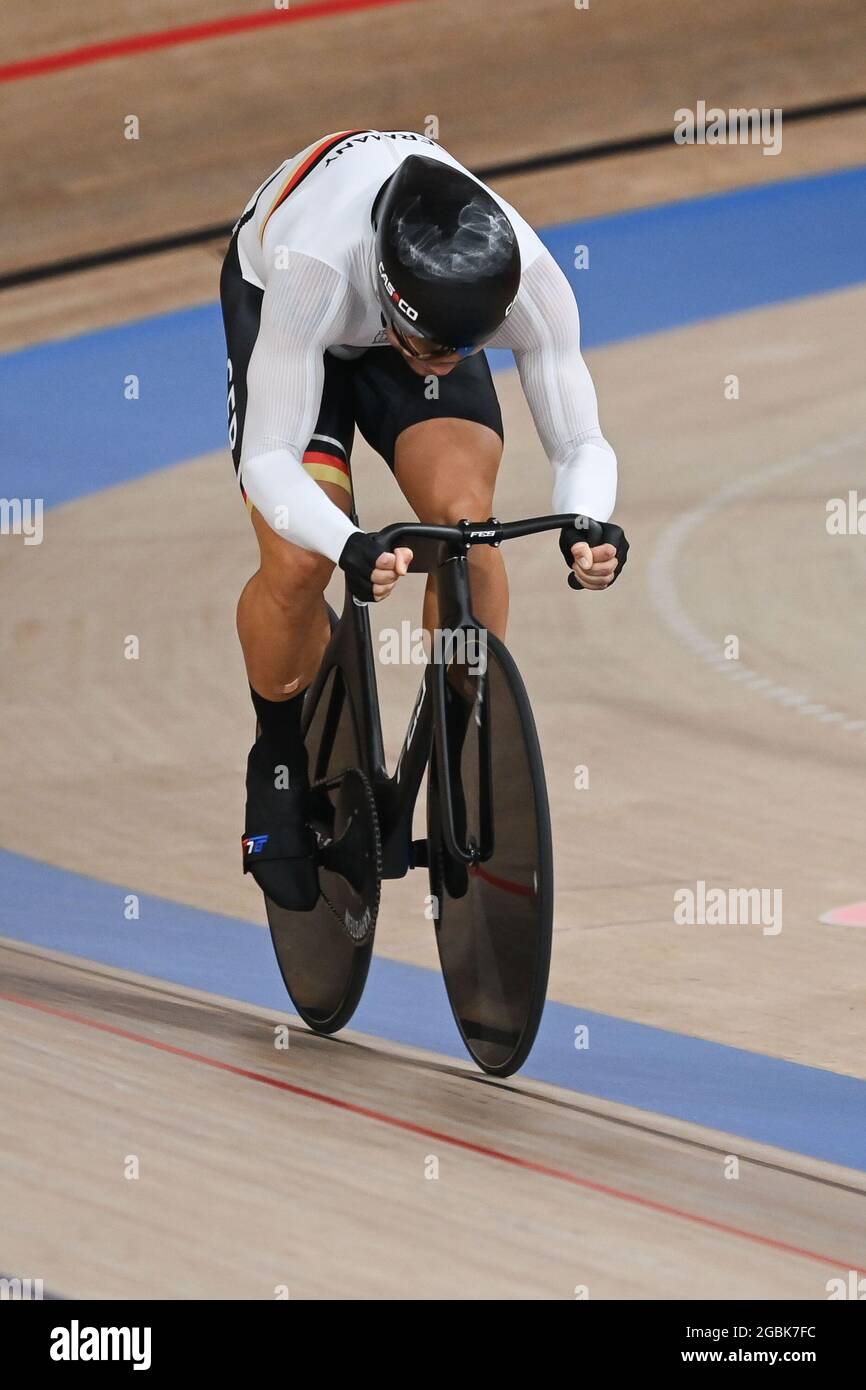 Izu, Japan. 04th Aug, 2021. Cycling: Olympics, track cycling, sprint ...