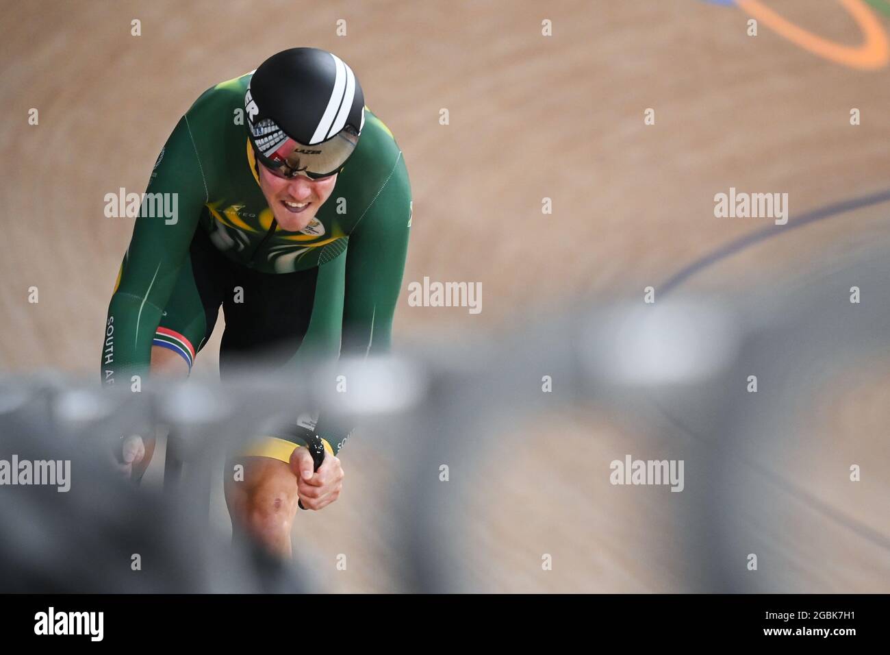 Izu, Japan. 04th Aug, 2021. Cycling: Olympics, track cycling, sprint ...