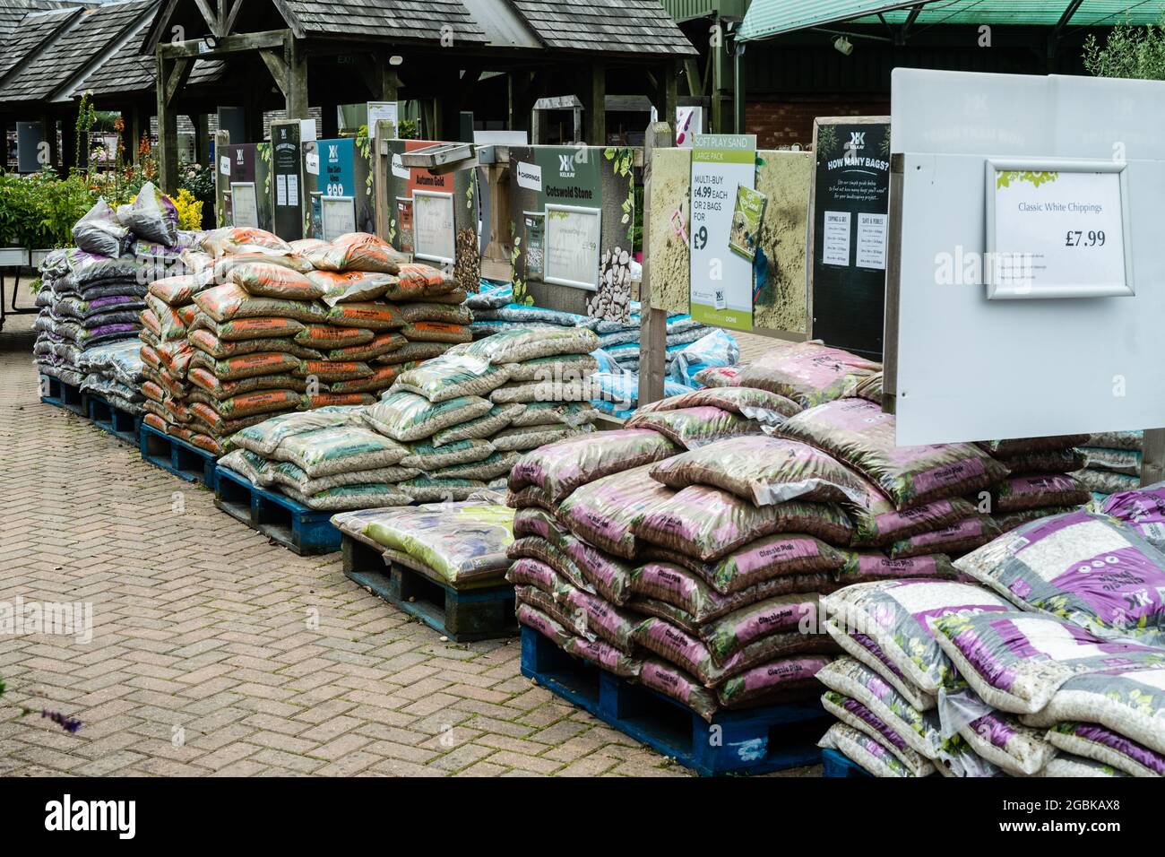 Composting centre hi-res stock photography and images - Alamy