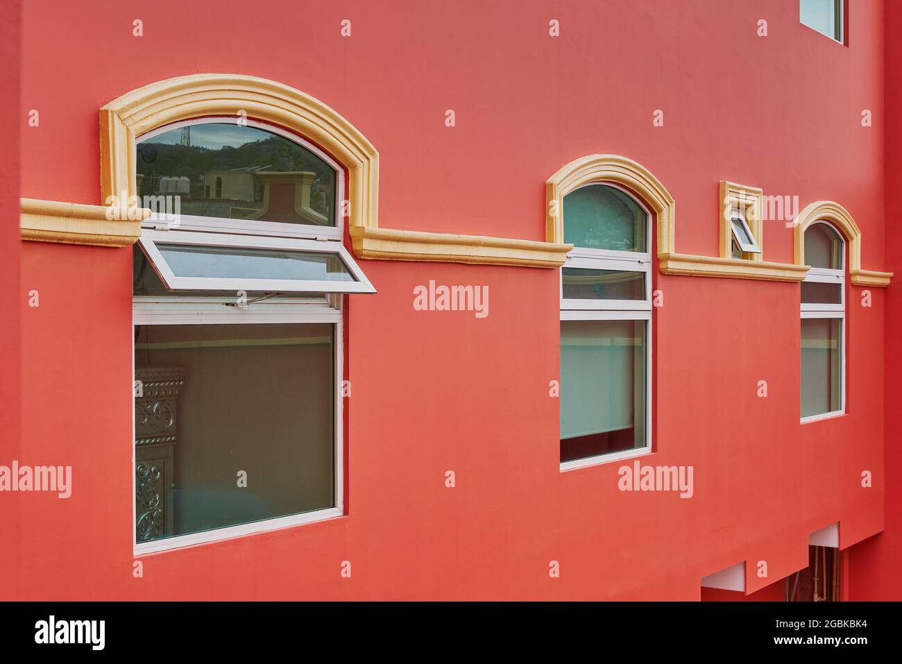 Salmon colored building hi-res stock photography and images - Alamy