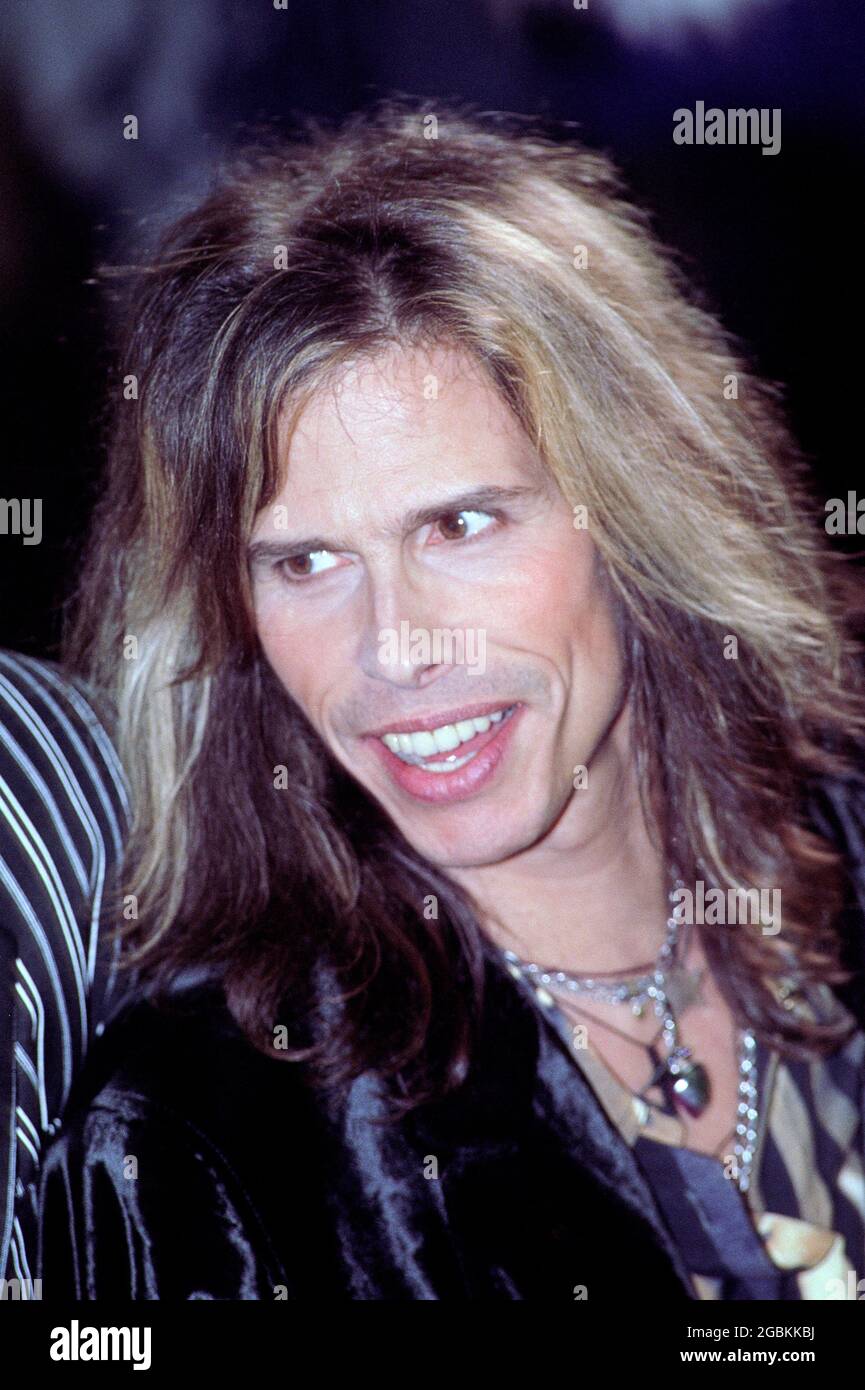 Rotterdam, Netherlands 1997-11-06, MTV Europe Music Awards at the Ahoy ...