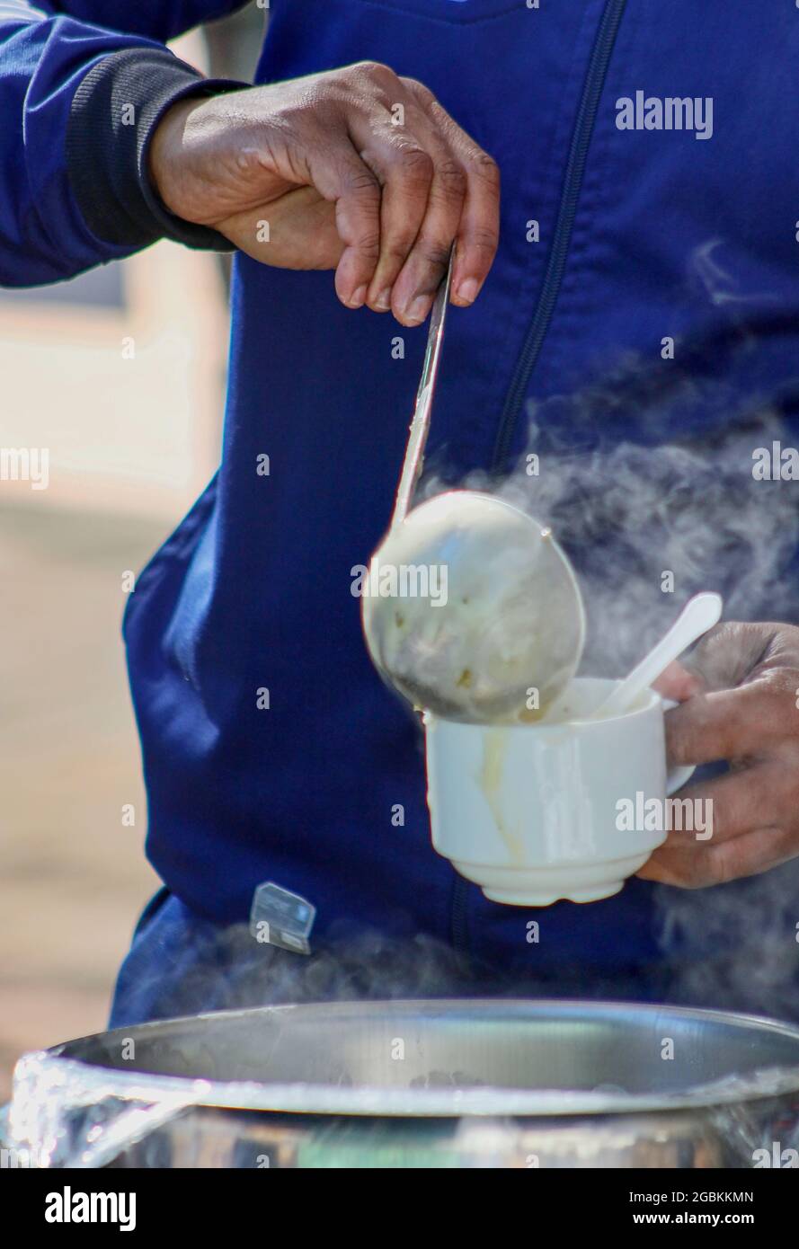 Shot pouring soup in hi-res stock photography and images - Alamy