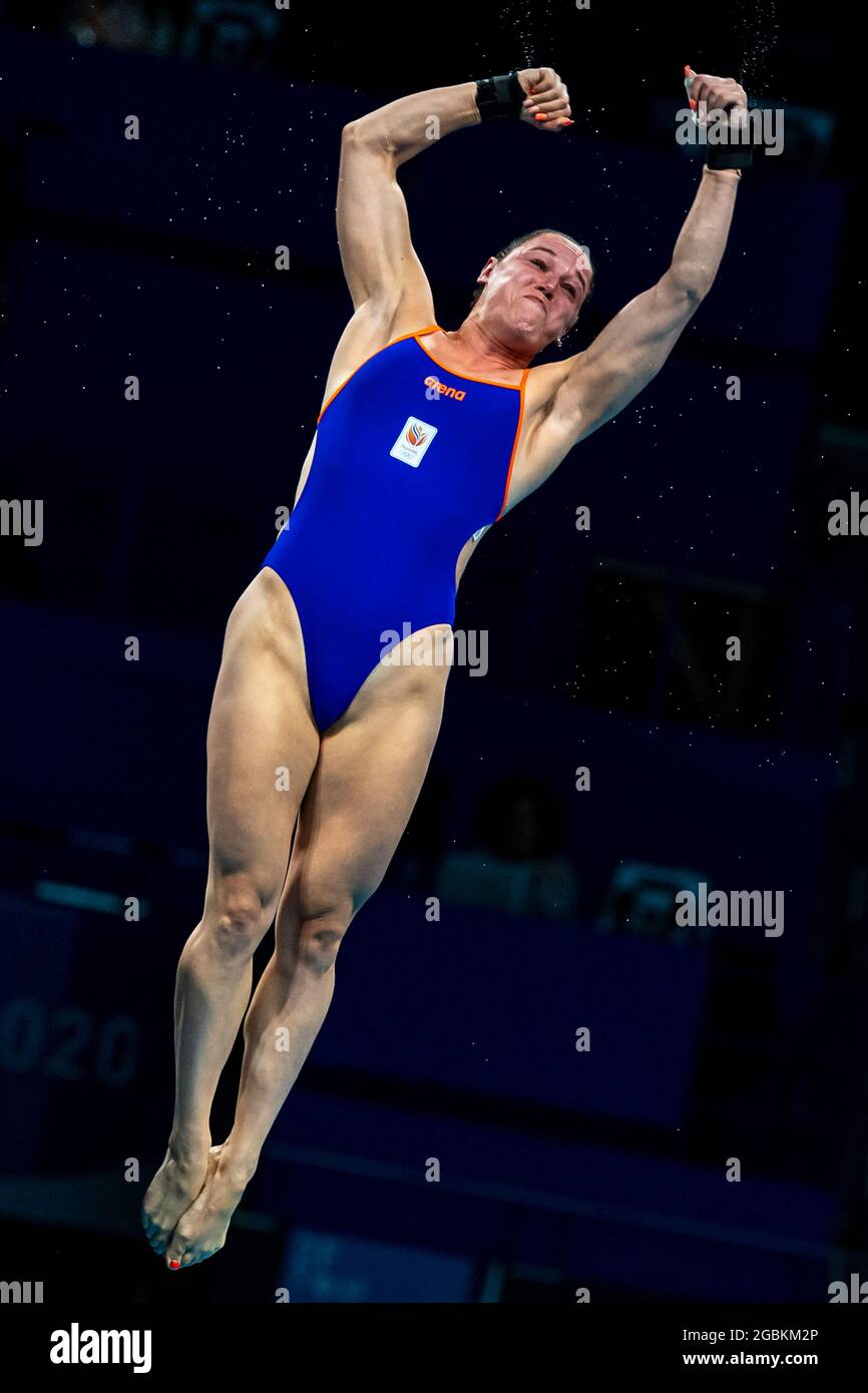 TOKYO, JAPAN - AUGUST 4: Van DUIJN Celine of the Netherlands competing ...